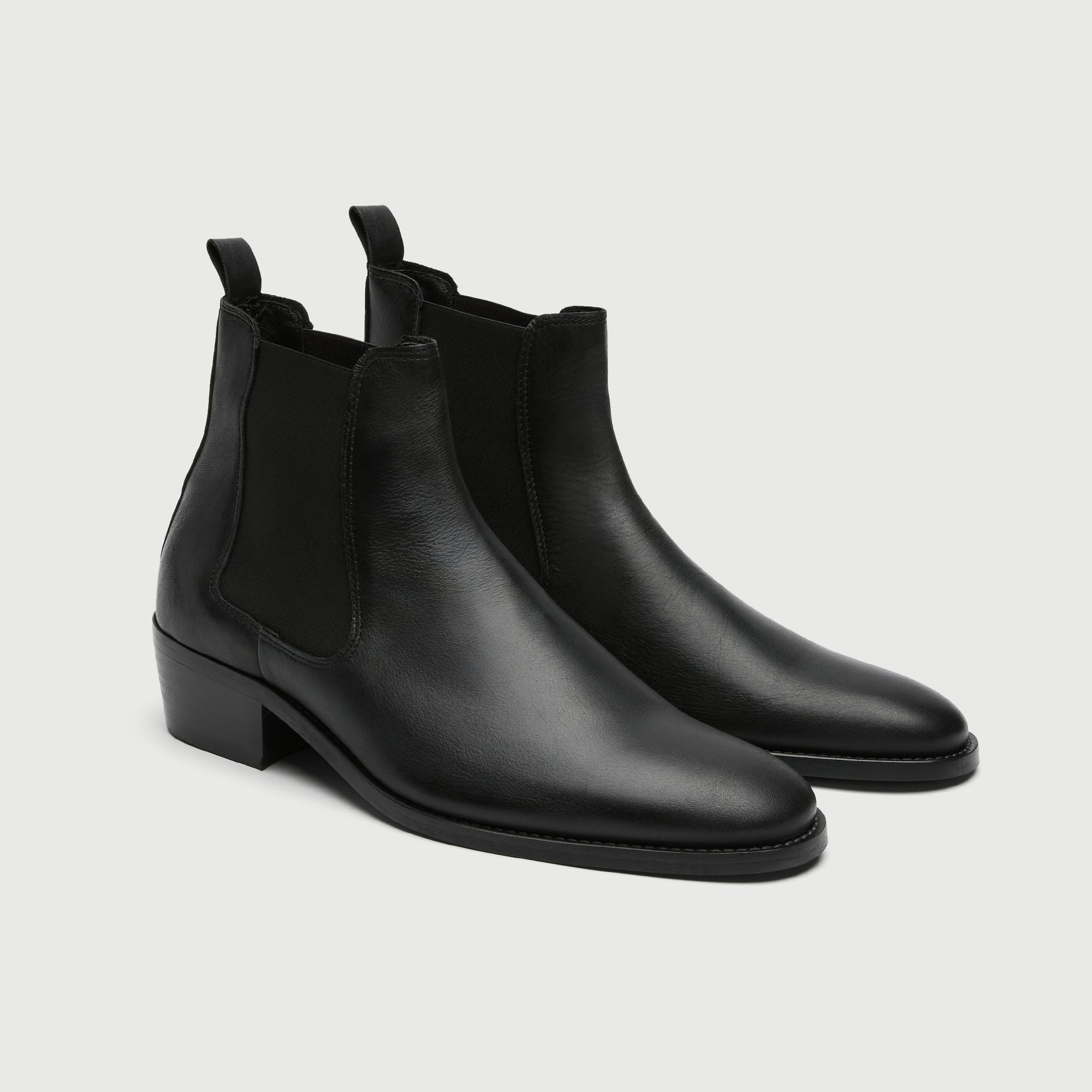 Walk London Hoxton Cuban Heel Chelsea Boot | Black Leather